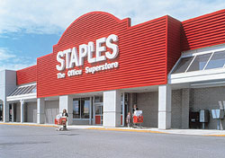 STAPLES® – Performance Plus Prepaid Card